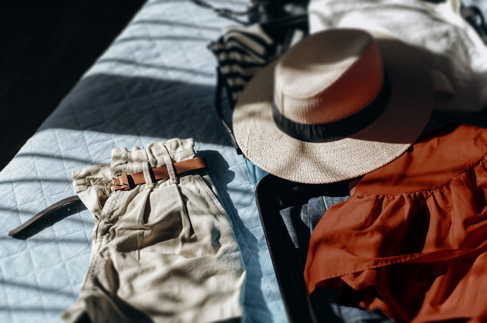 Maximaliste, je teste la garde-robe capsule pour mes vacances d’été ...